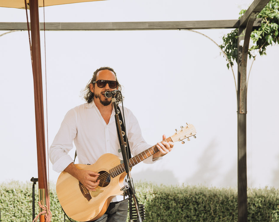 Carl Webley | Wellington Solo Musician | Better Band : Better Band