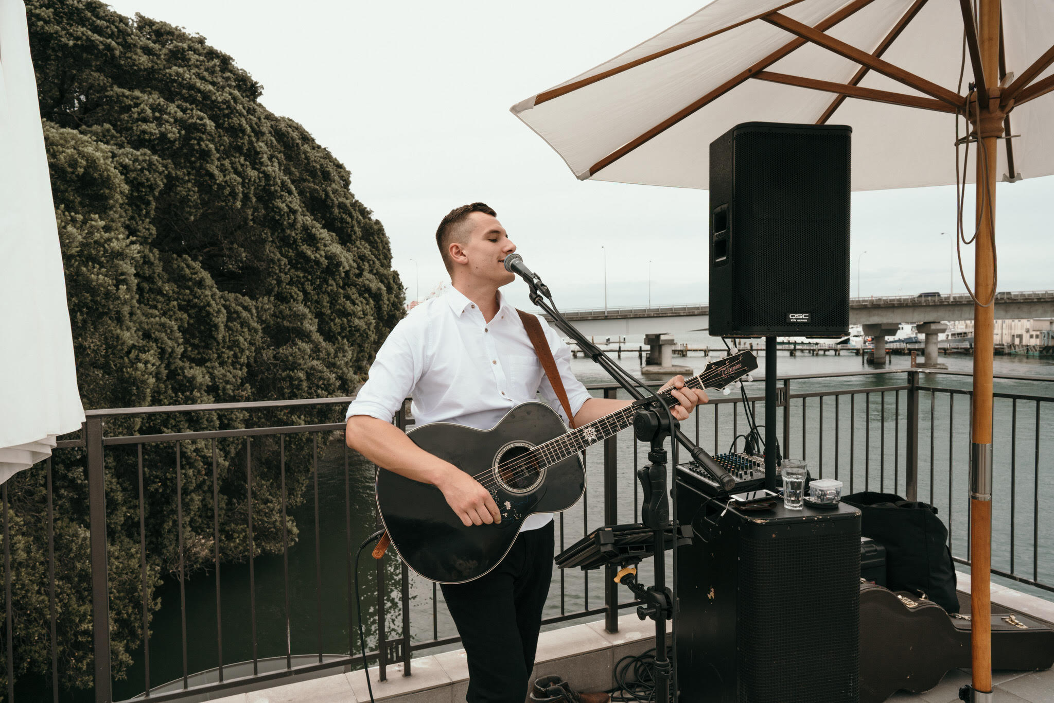 Josh Pow | Tauranga Acoustic Musician | Better Band : Better Band