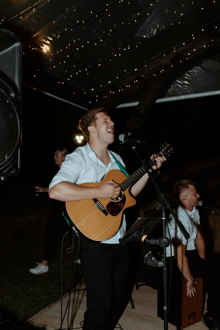 Tauranga Acoustic Musician | Sam Ryan : Better Band