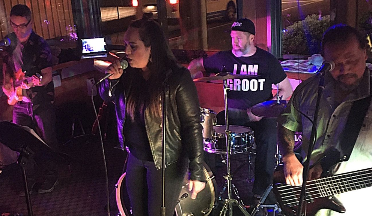 Cover Story | Rock Band : Better Band