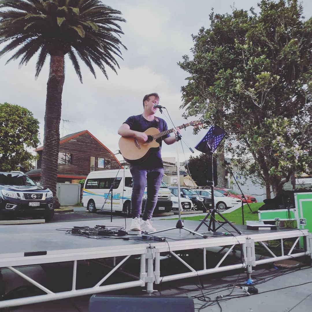 Tauranga Acoustic Musician | Caleb Cross : Better Band
