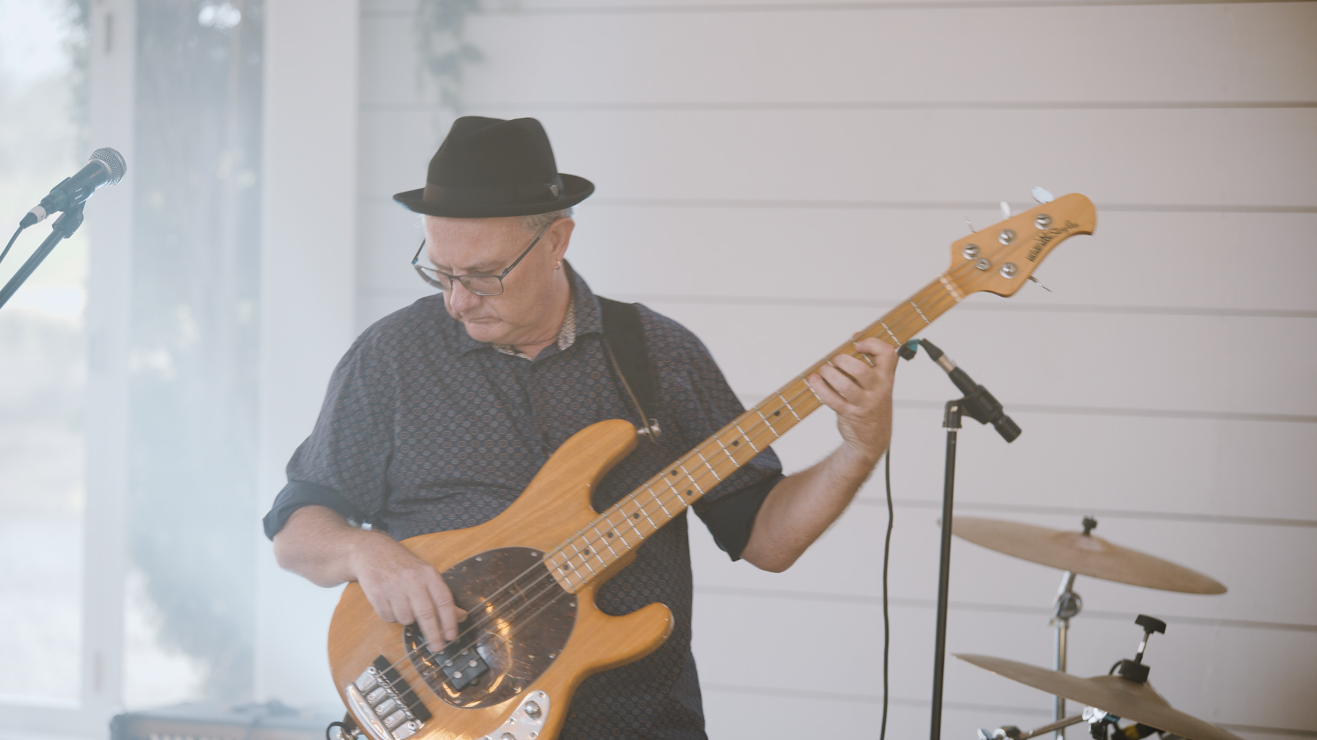 Auckland Cover Band | The Craig Cave Band : Better Band