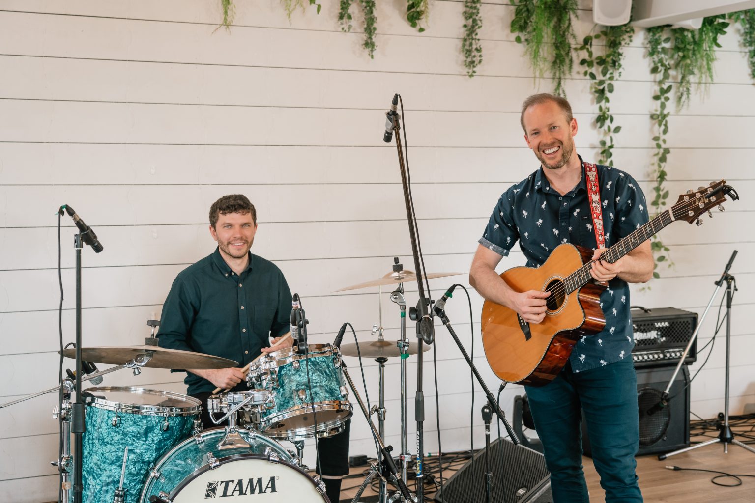 Auckland Party Band | Grape Escape : Better Band