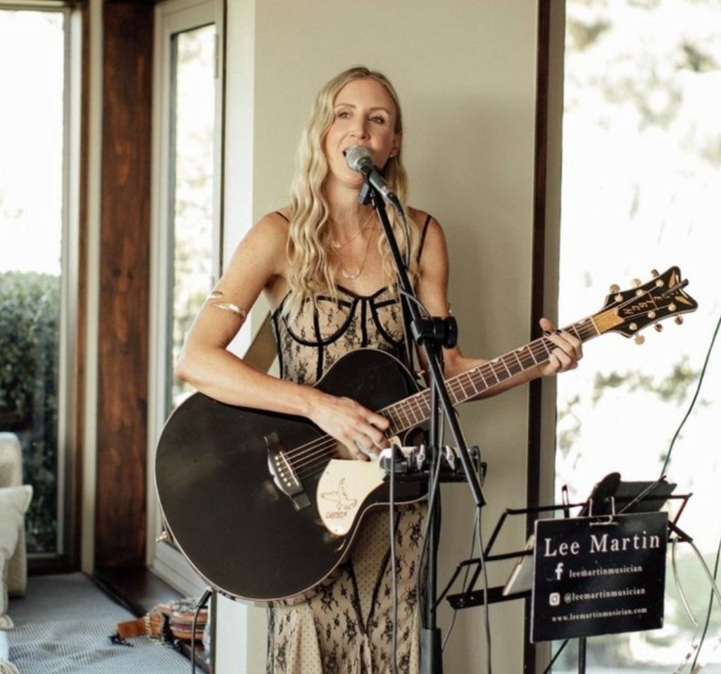 Christchurch Acoustic Musician | Lee Martin : Better Band